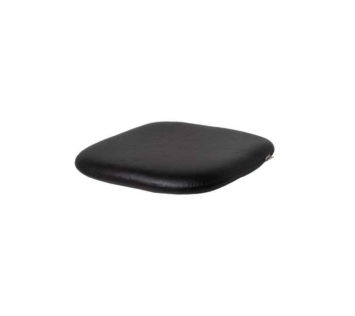 Peacock Chair Dyna Indoor Cane-line | Large range of cushions at Hulténs